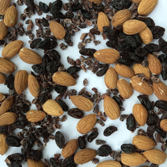 10 Easy Sugar-Free Snacks Your Kids Will Love! - Sassy Mama