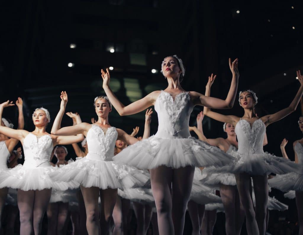 Hong Kong Ballet Rehearsal of Septime Webre's Alice - Sassy Mama