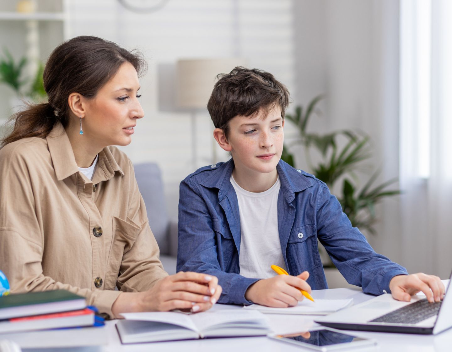 2024-2025 Hong Kong Marathons, Charity Walks, Family Runs & Races