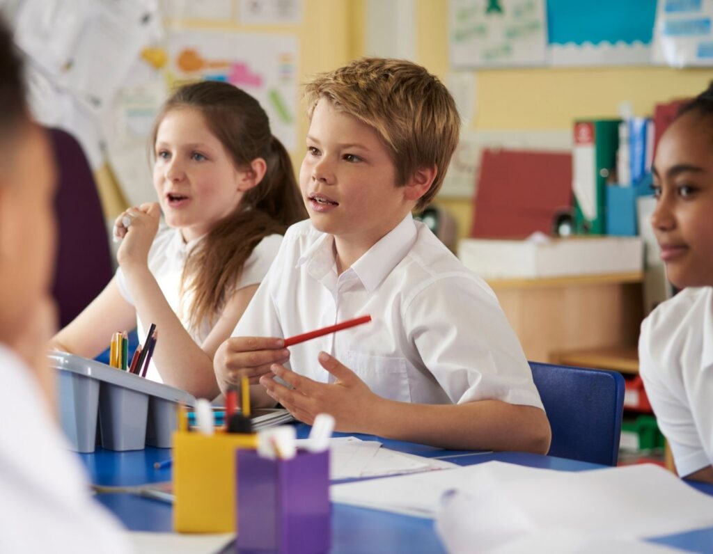 Repulse Bay Guide: Repulse Bay Beach, Restaurants, Malls & More